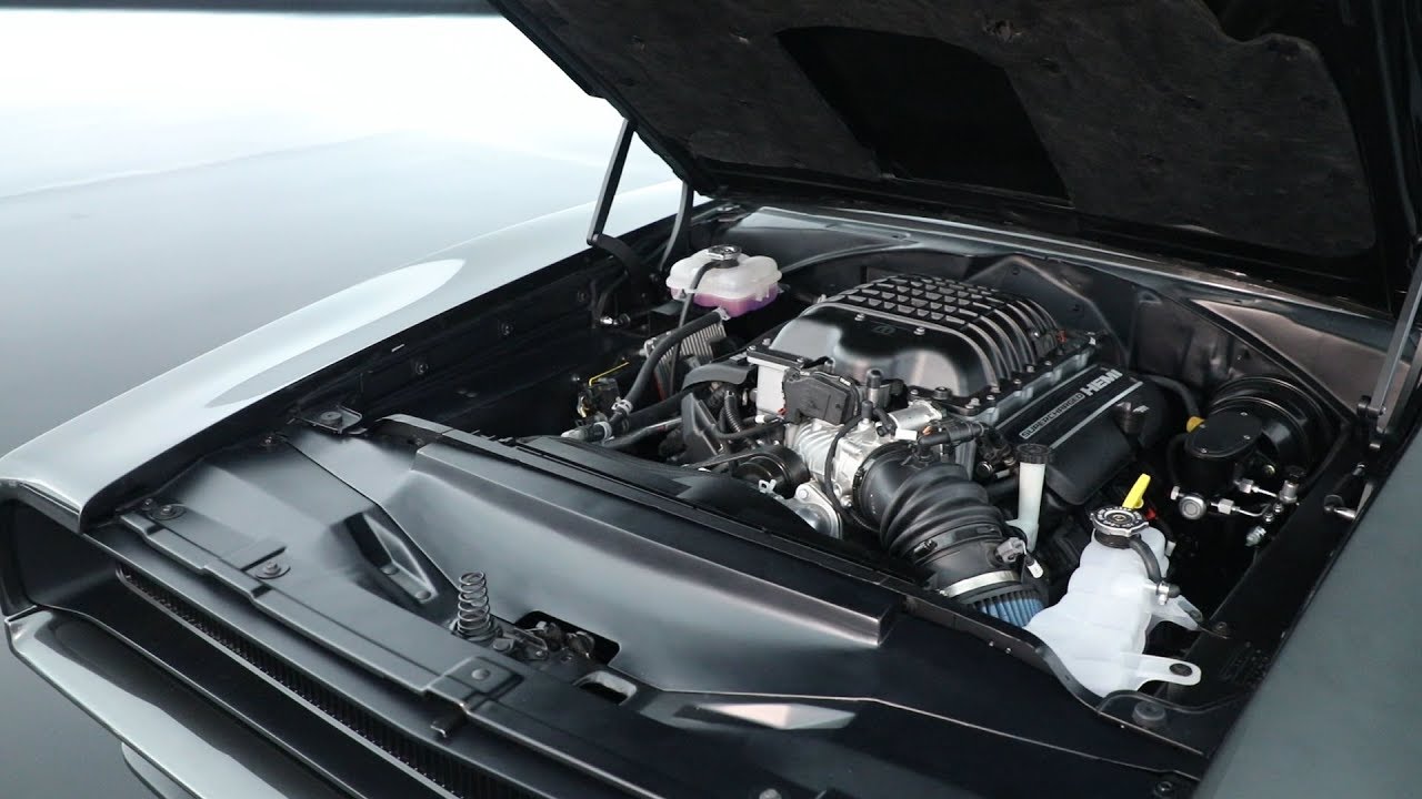 Mopar power rules at Sonoma drag races | Stellantis Blog